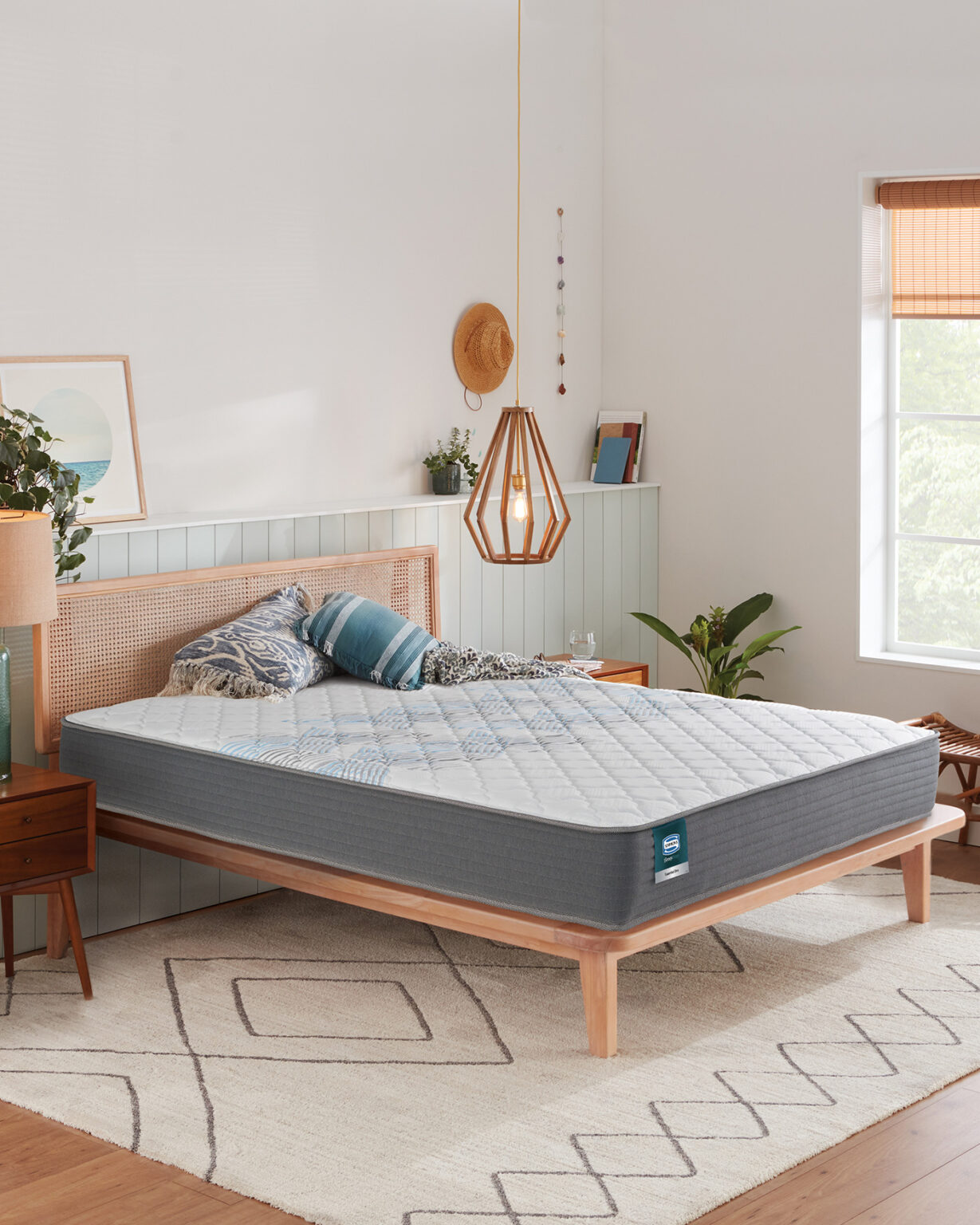 BeautySleep Essential One - Simmons | Leading Premium Mattress Brand