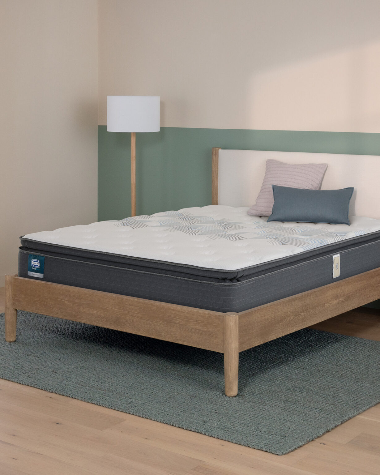 BeautySleep Essential Four - Simmons | Leading Premium Mattress Brand